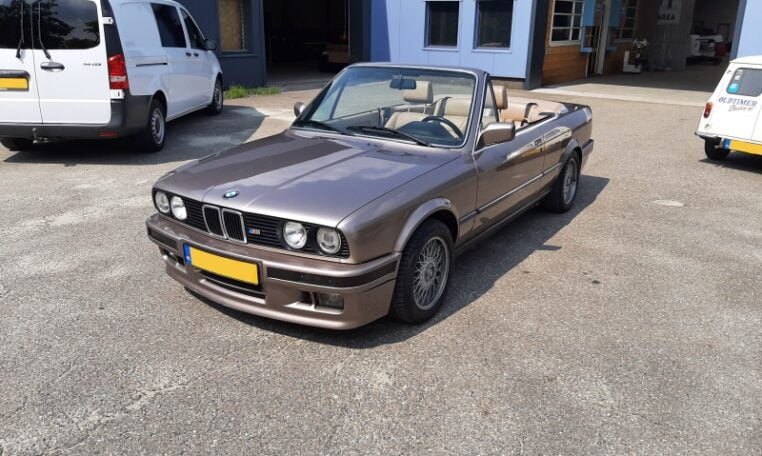 1990 BMW 325i E30 - Only Cabrios